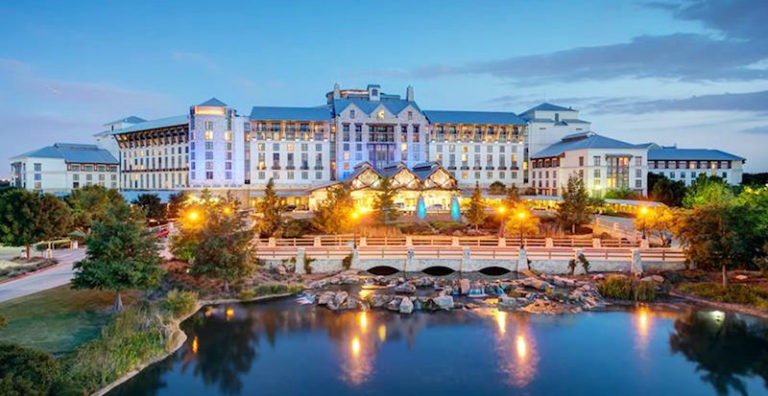 Travel & Leisure: My Complete Review Of Rosewood Mansion On Turtle ...